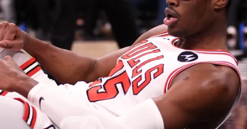 Bulls News: Humiliating loss, Jalen Smith injury update, Coby White's ...